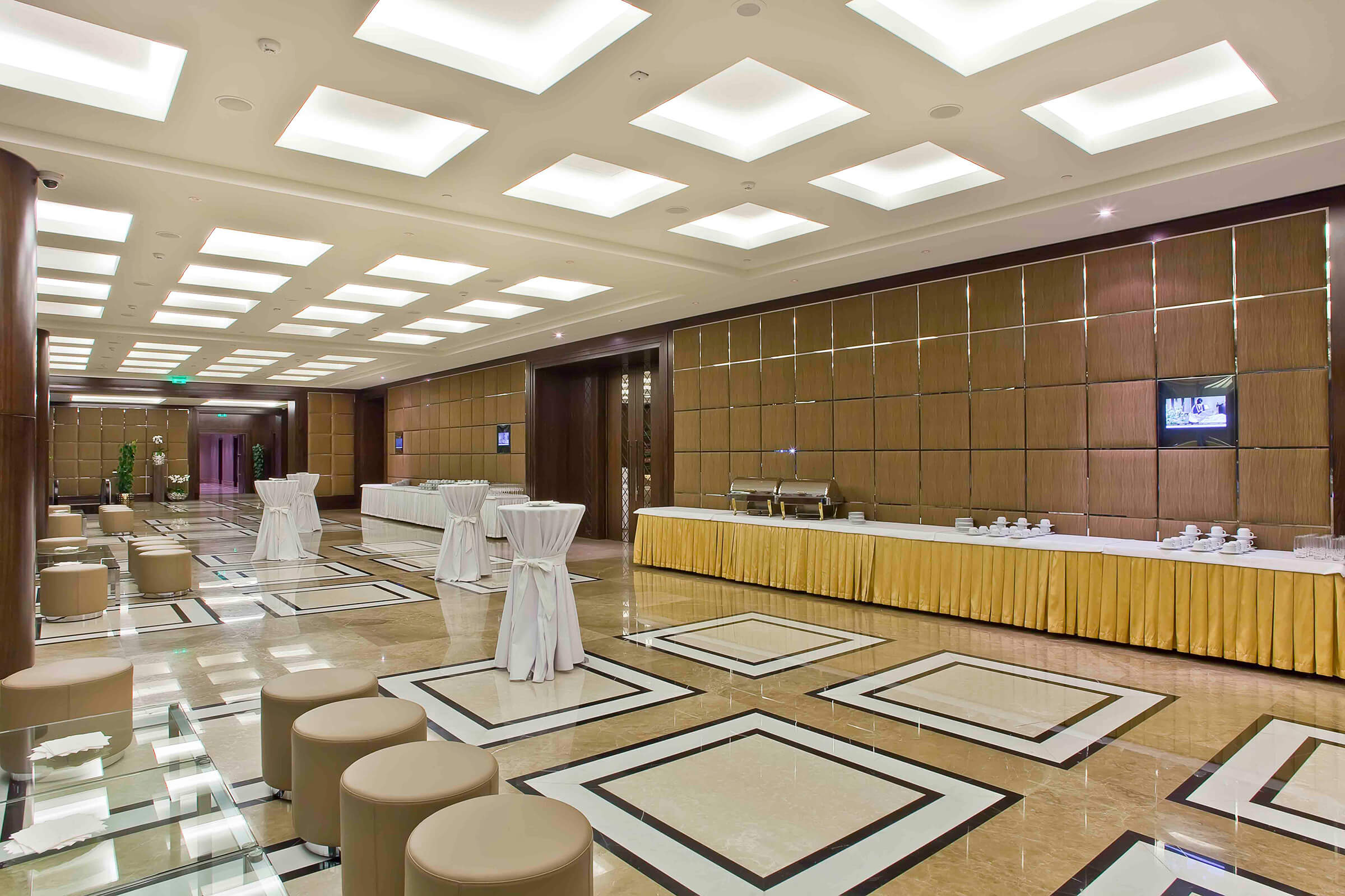 Ballroom pre-function area - rent hall for meetings and events in ...